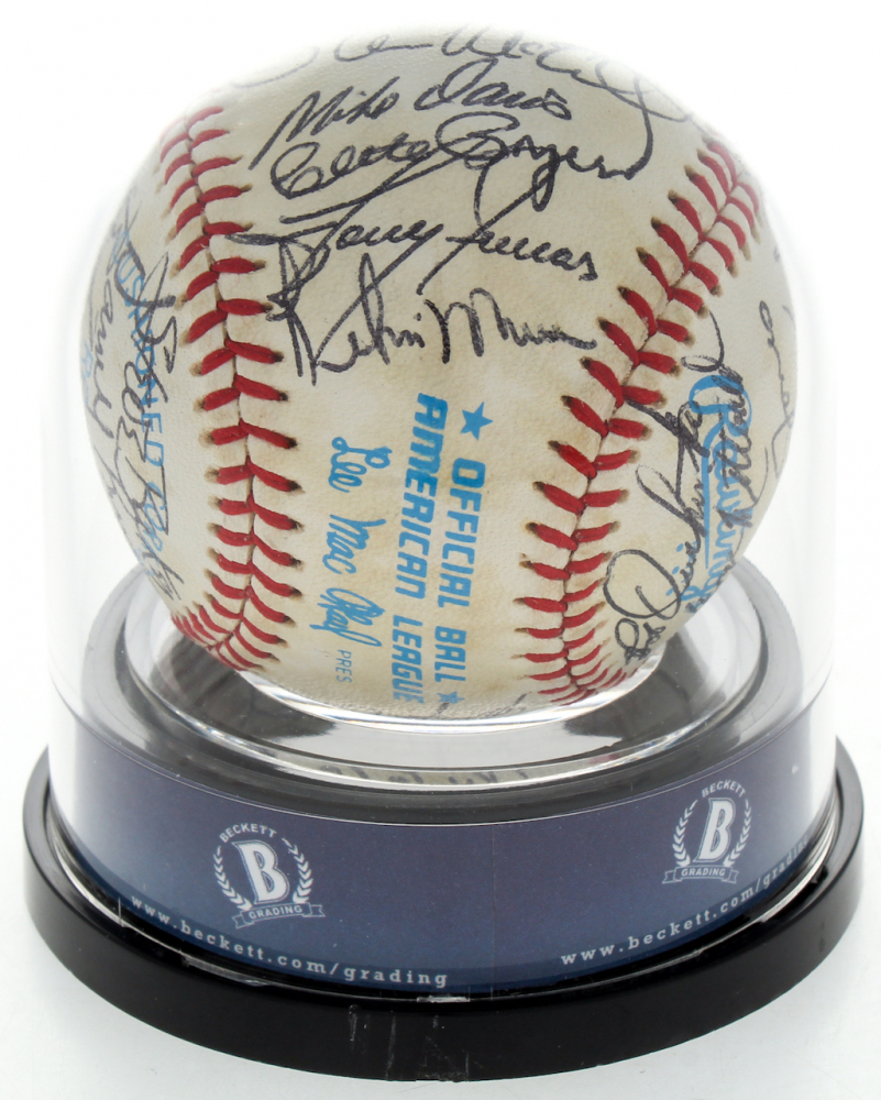 1982 Athletics OAL Baseball Team-Signed by (31) with Rickey Henderson ...