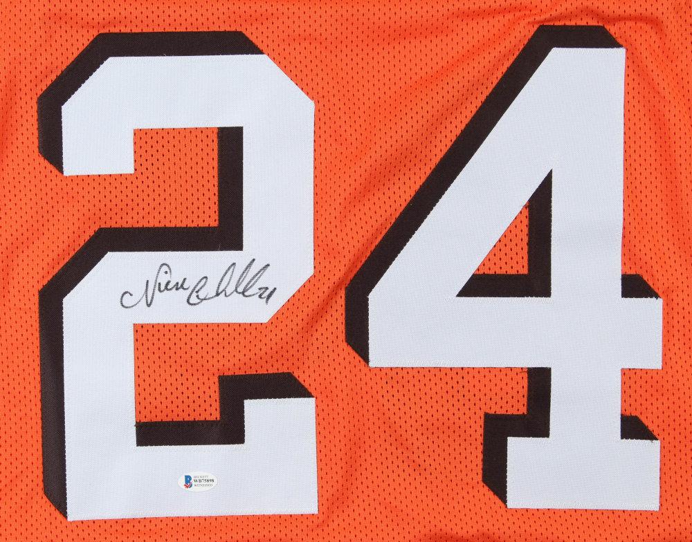 Nick Chubb Signed Jersey (Beckett COA) | Pristine Auction