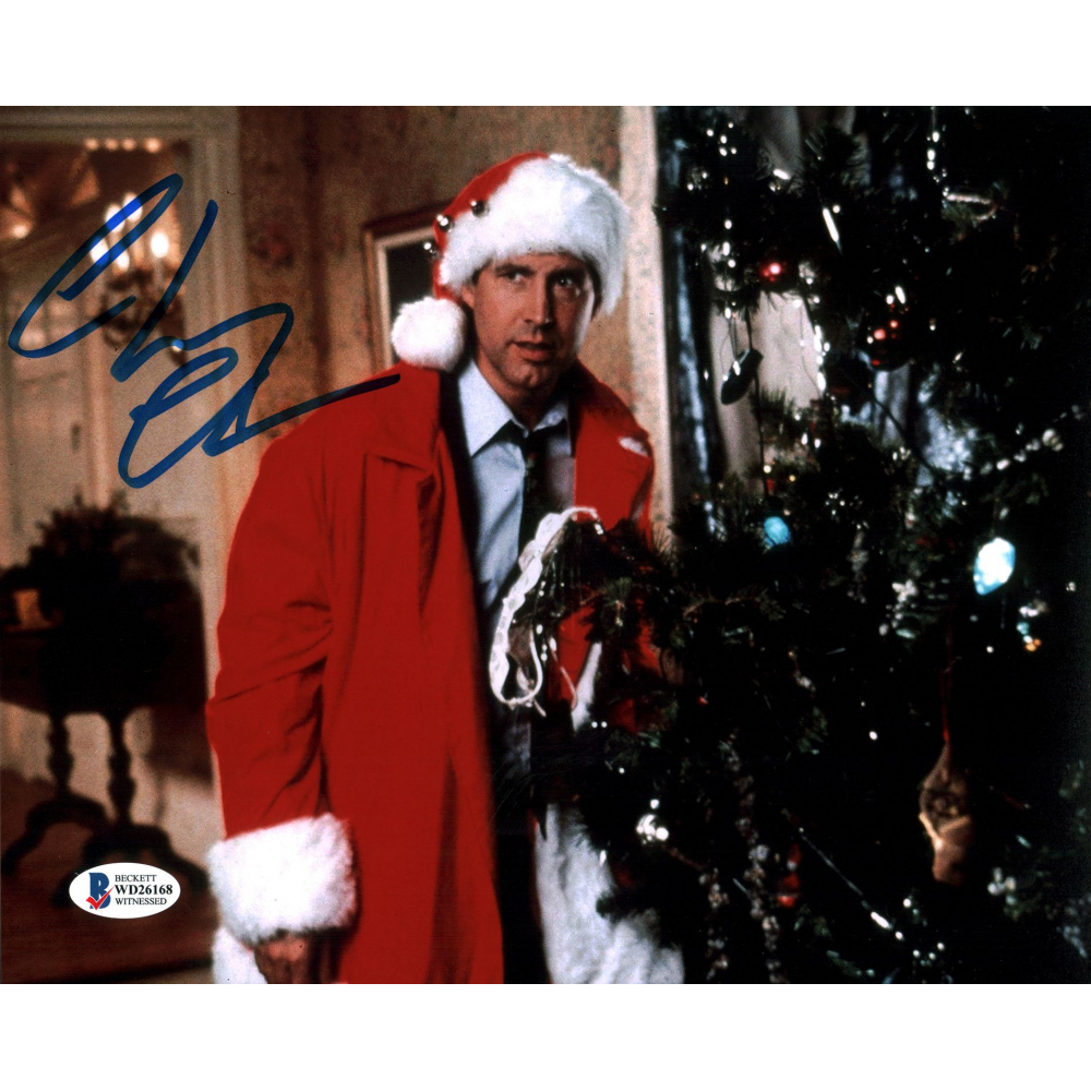 Chevy Chase Signed "Christmas Vacation" 8x10 Photo (Beckett) | Pristine ...