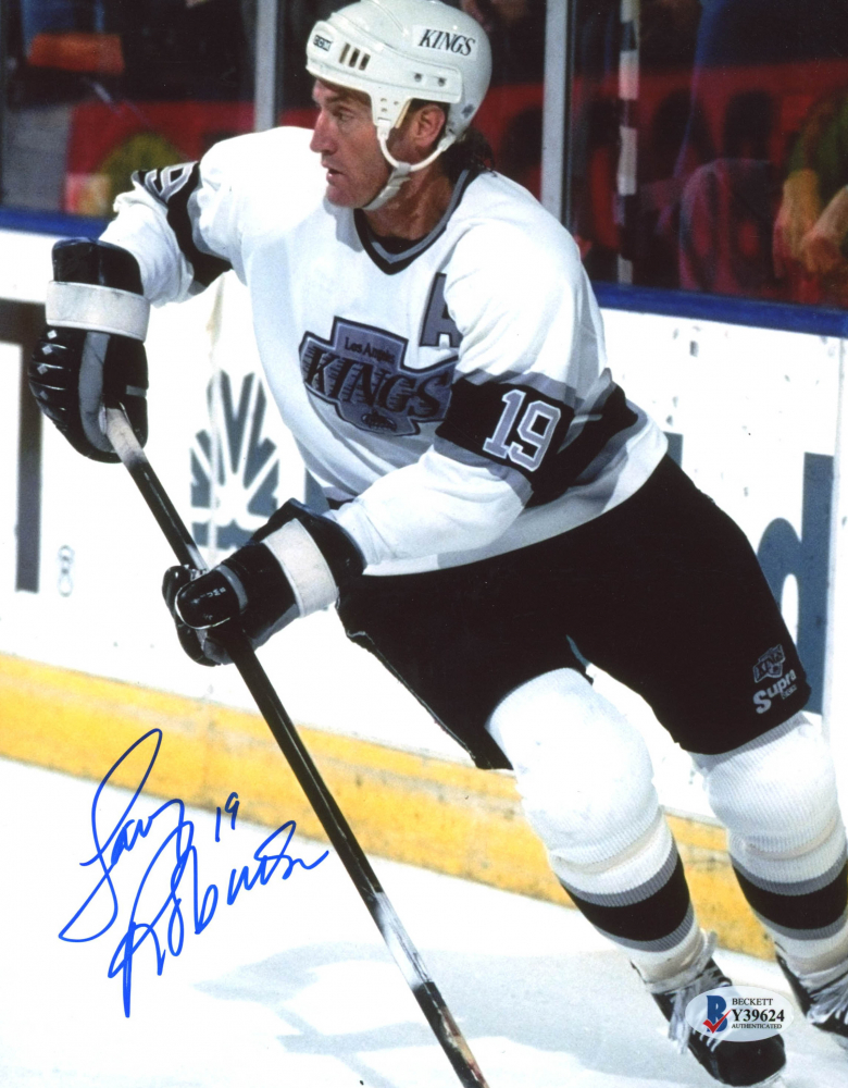 Larry Robinson Signed Kings 8x10 Photo (Beckett COA) | Pristine Auction