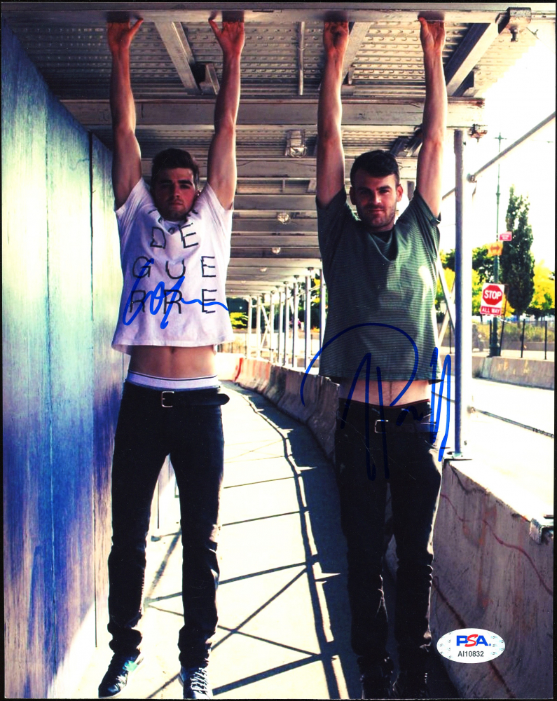 Alexander Pall & Andrew Taggart Signed "The Chainsmokers" 8x10 Photo ...