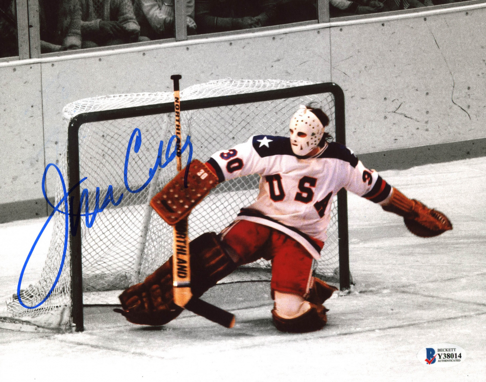 Jim Craig Signed Team USA 8x10 Photo (Beckett COA) | Pristine Auction