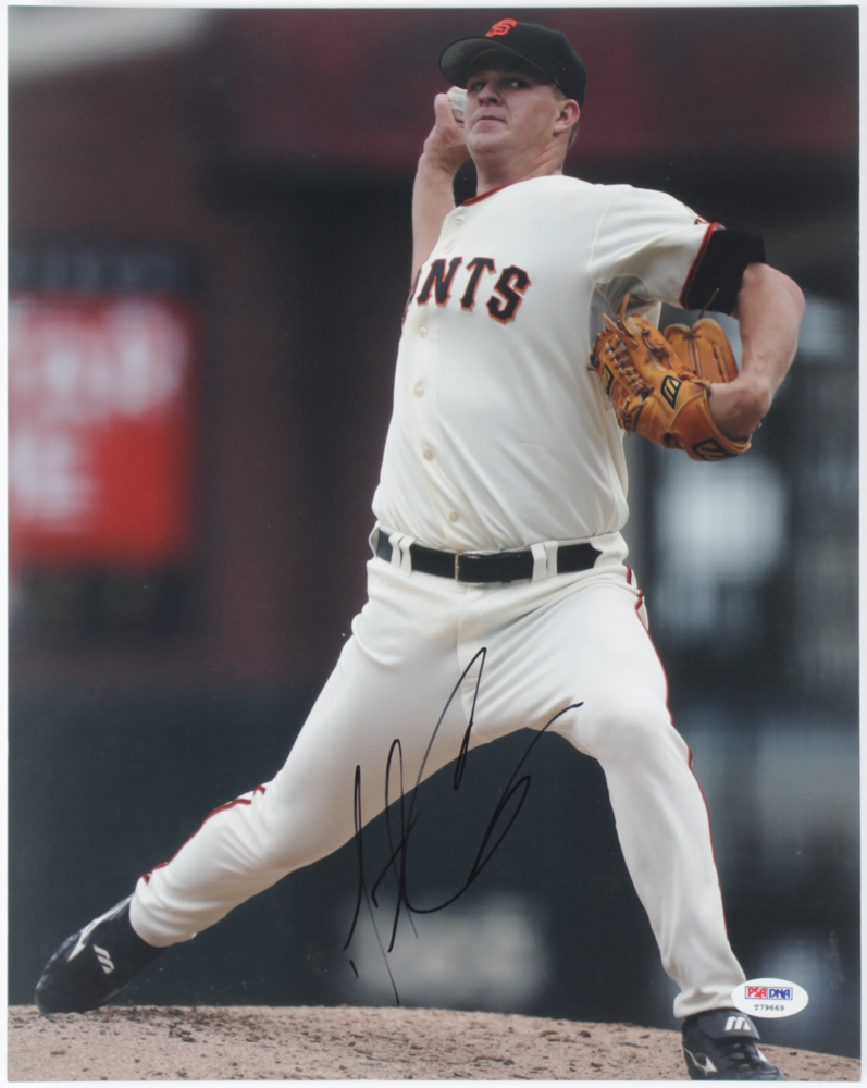Matt Cain Signed Giants 11x14 Photo (PSA COA) | Pristine Auction