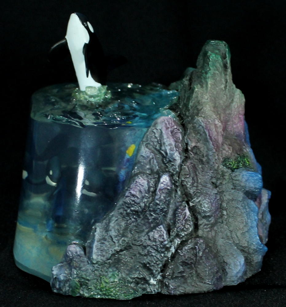 Dakin Artist Coll Wyland "Amazing Orcas" Figure | Pristine Auction