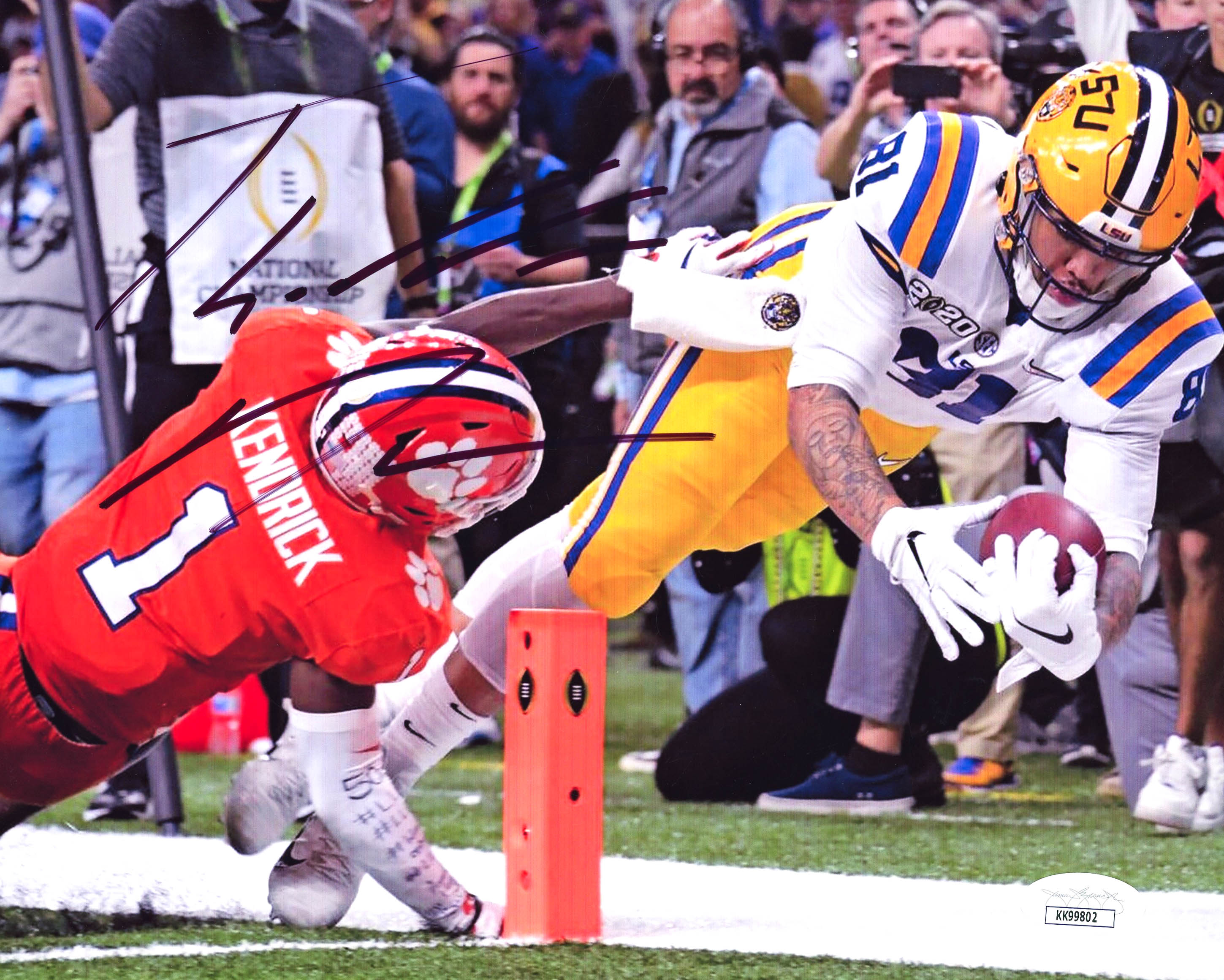 Thaddeus Moss Signed LSU Tigers 8x10 Photo (JSA COA) | Pristine Auction