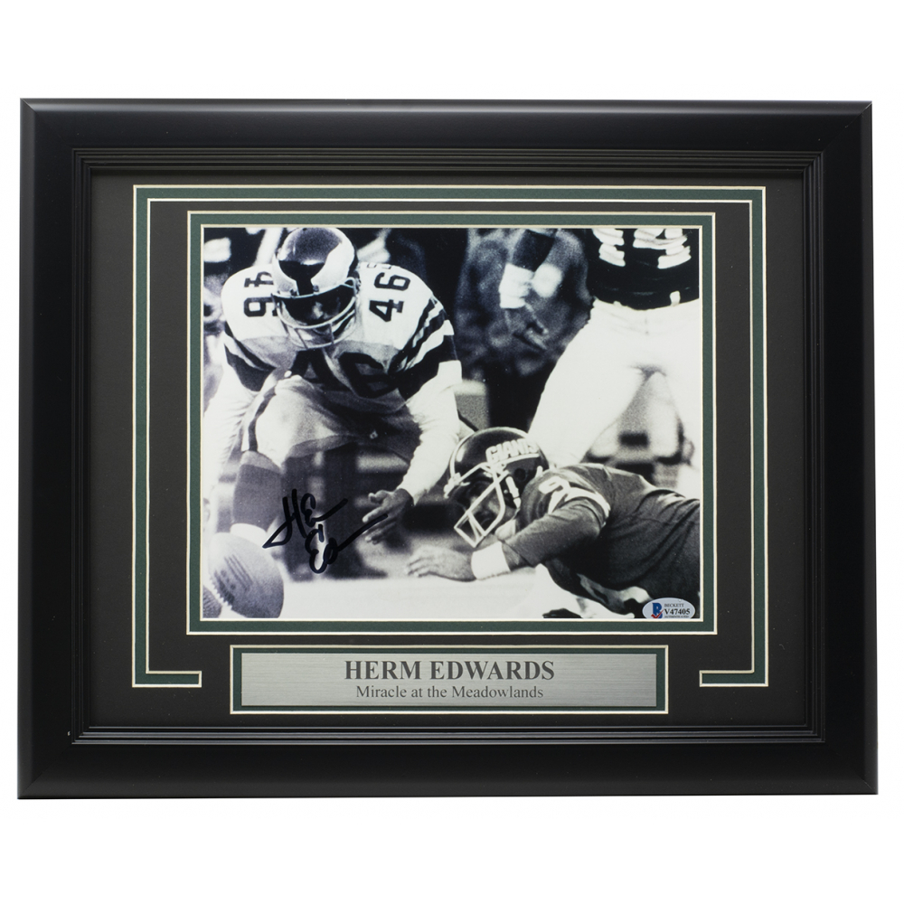 Herm Edwards Signed Eagles 11x14 Custom Framed Photo Display (Beckett ...