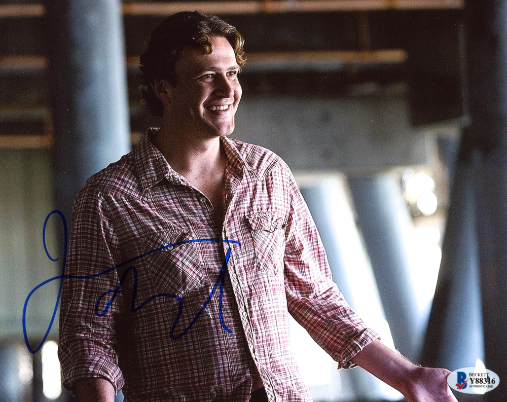Jason Segel Signed "I Love You, Man" 8x10 Photo (Beckett COA ...