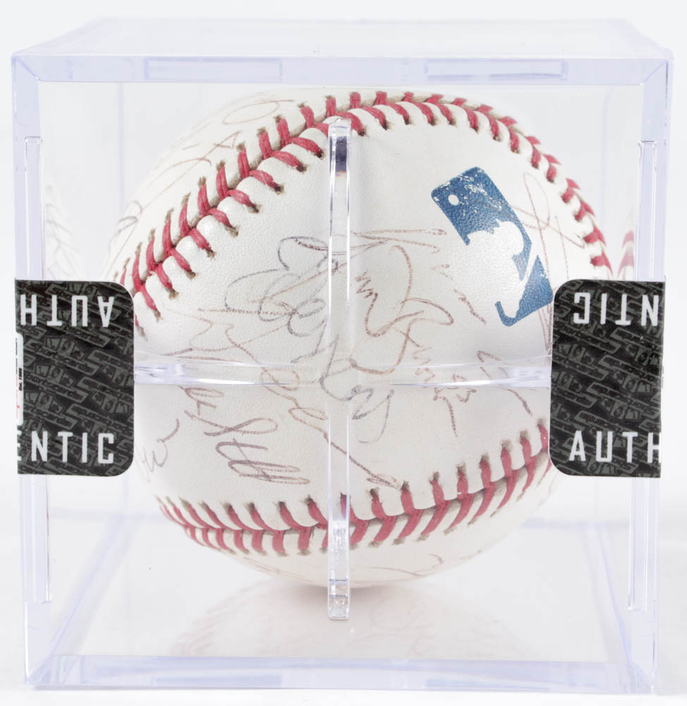 2002 Reds OML Baseball Team-Signed by (25) With Bob Boone, Aaron Boone ...
