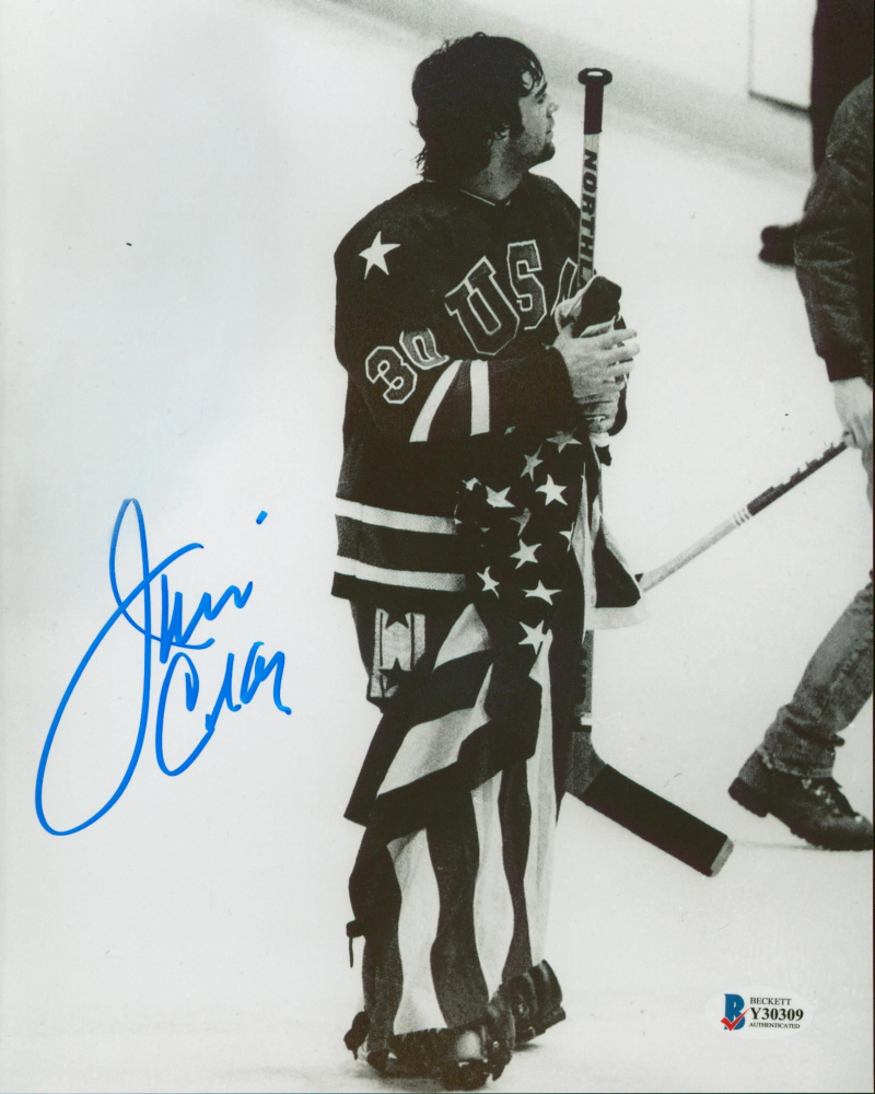 Jim Craig Signed Team USA 8x10 Photo (Beckett COA) | Pristine Auction