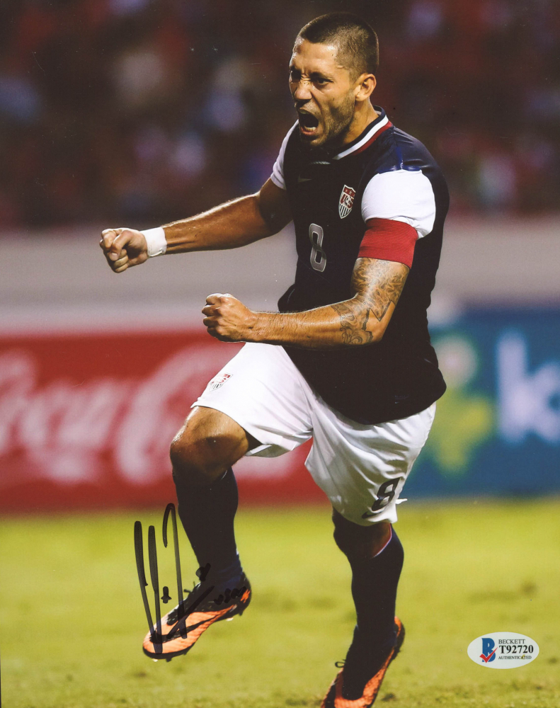 Clint Dempsey Signed Team USA 8x10 Photo (Beckett COA) | Pristine Auction