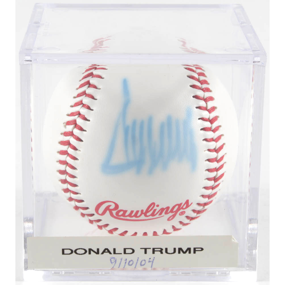 Donald Trump Signed Baseball with Display Case (Beckett LOA) | Pristine ...