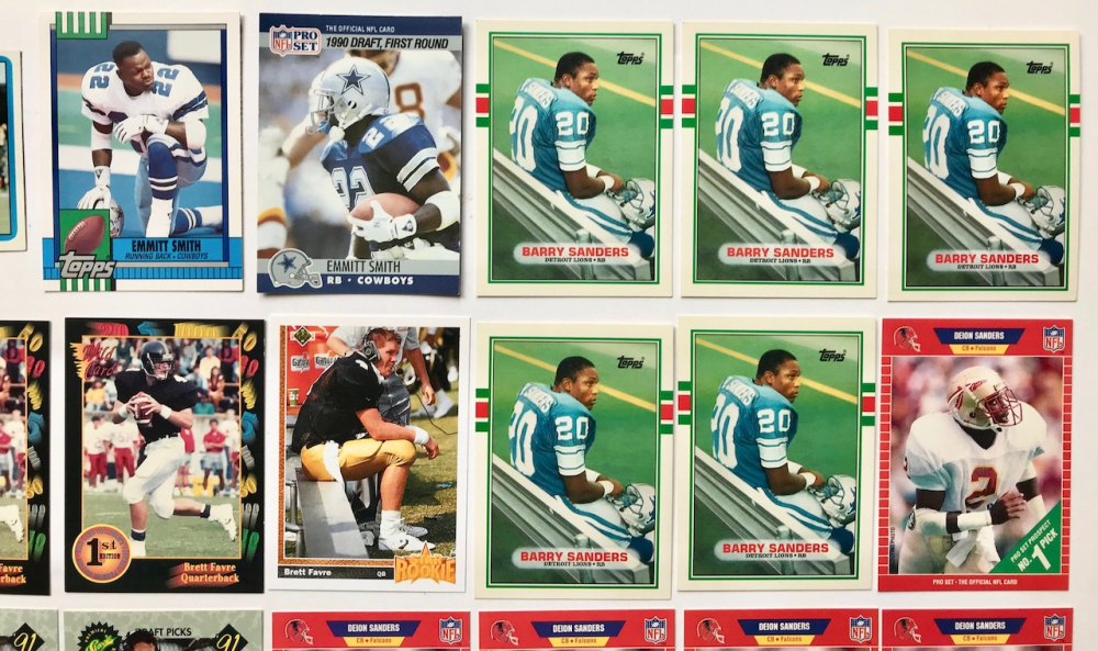 Lot of (26) Football Rookie Cards with (5) Barry Sanders 1989 Topps ...