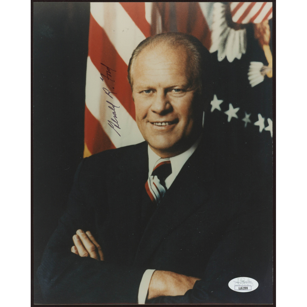 Gerald Ford Signed 8x10 Photo (JSA COA) | Pristine Auction