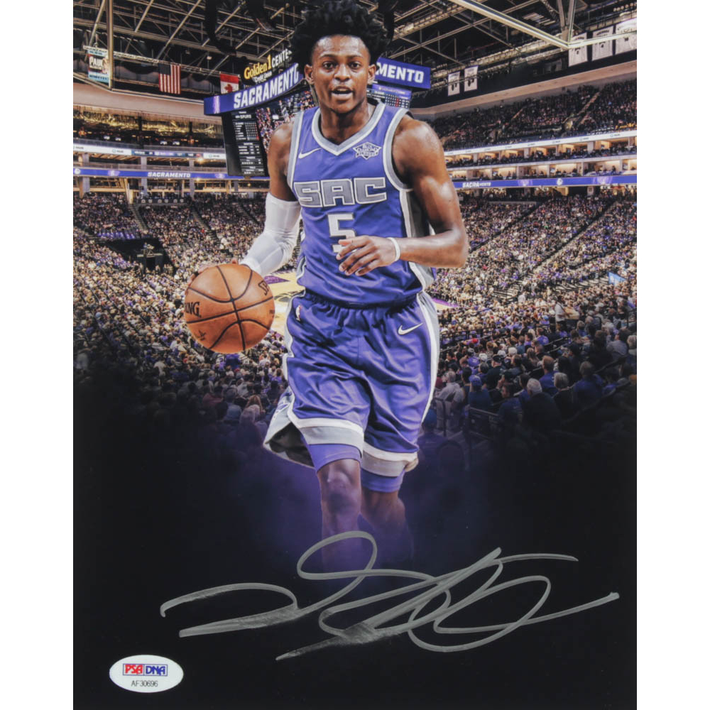 De'Aaron Fox Signed Kings 8x10 Photo (PSA Hologram) | Pristine Auction