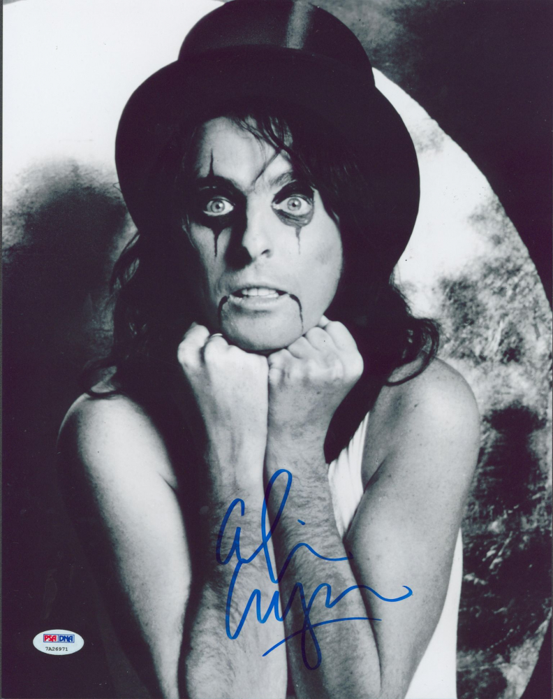 Alice Cooper Signed 11x14 Photo (PSA) | Pristine Auction