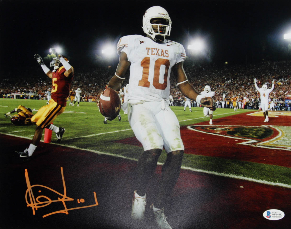 Vince Young Signed Texas Longhorns 11x14 Photo (Beckett Hologram ...