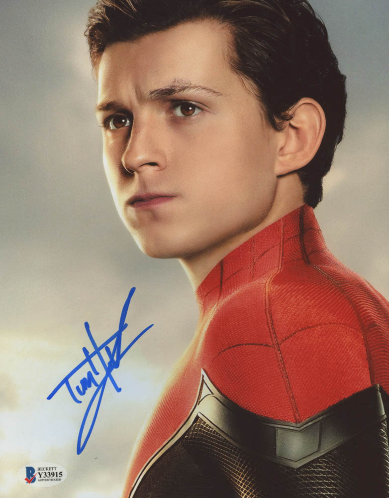 Tom Holland Signed "Spider-Man" 8x10 Photo (Beckett Hologram ...