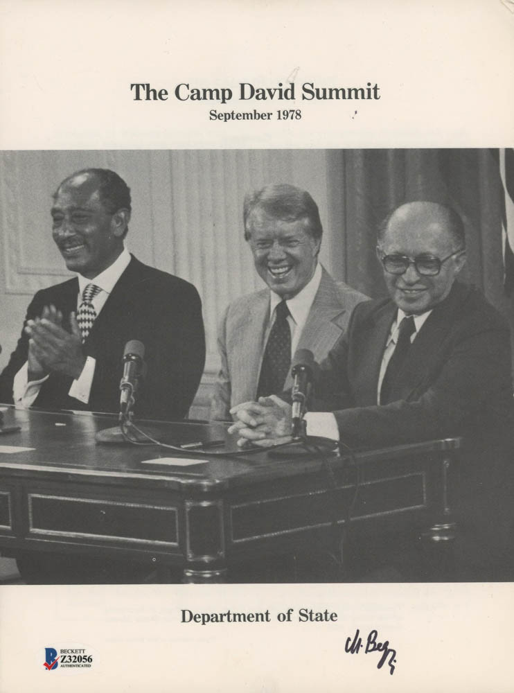 Menachem Begin Signed 8x10 1978 Camp David Summit Magazine (Beckett COA ...