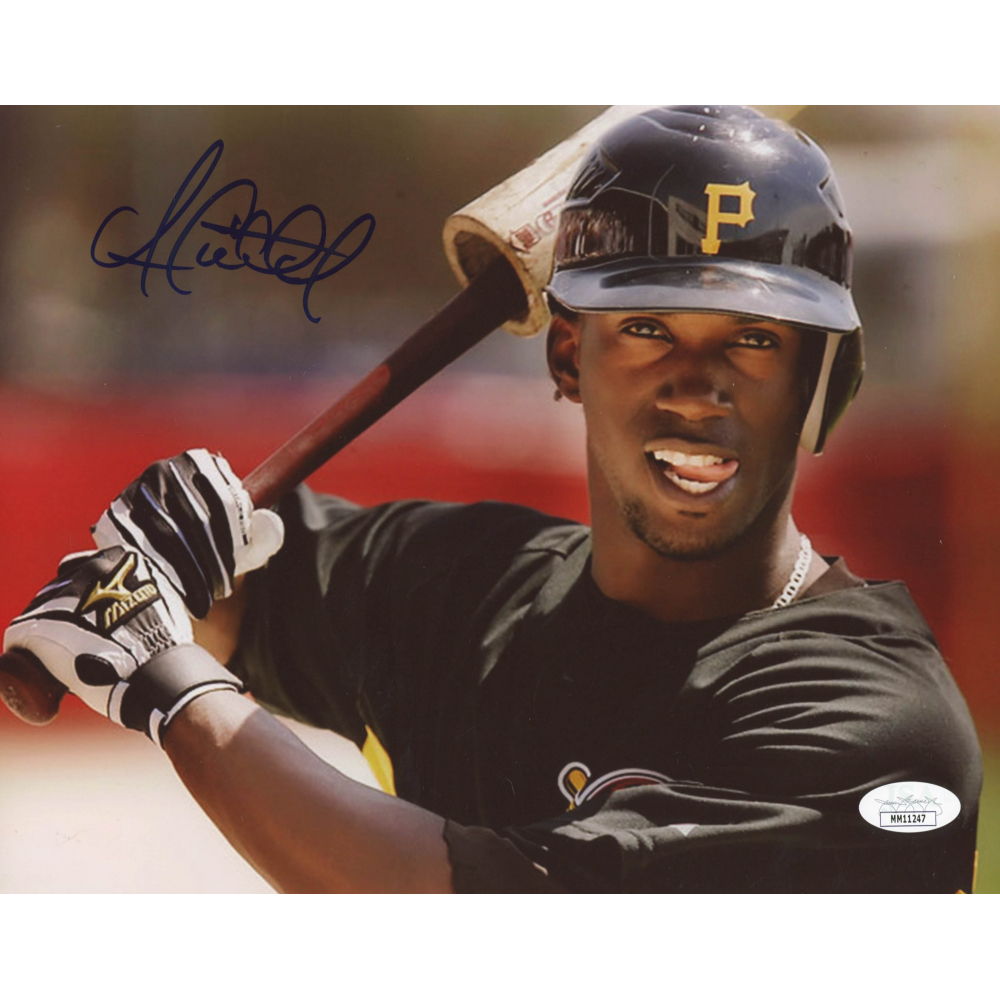 Andrew McCutchen Signed Pirates 8x10 Photo (JSA COA) | Pristine Auction