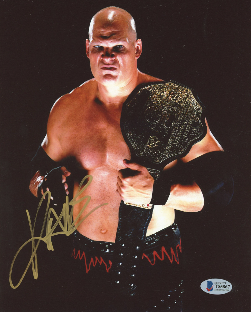 Kane Signed WWE 8x10 Photo (Beckett) | Pristine Auction
