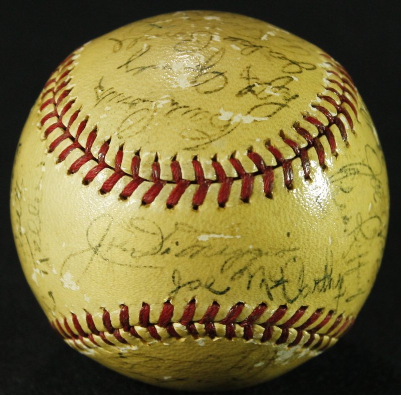 1939 Yankees Team-Signed Vintage OAL Baseball Signed by (27) with Lou ...