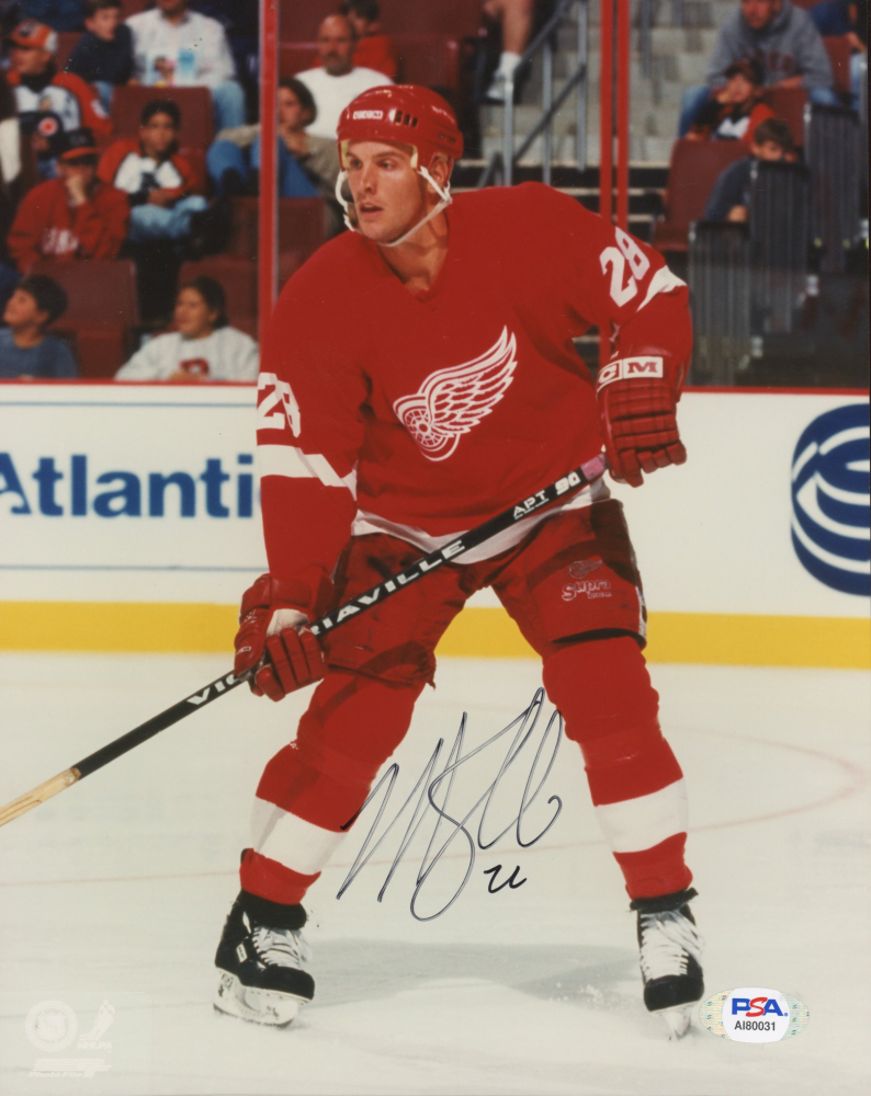 Mike Knuble Signed Red Wings 8x10 Photo (PSA COA) | Pristine Auction