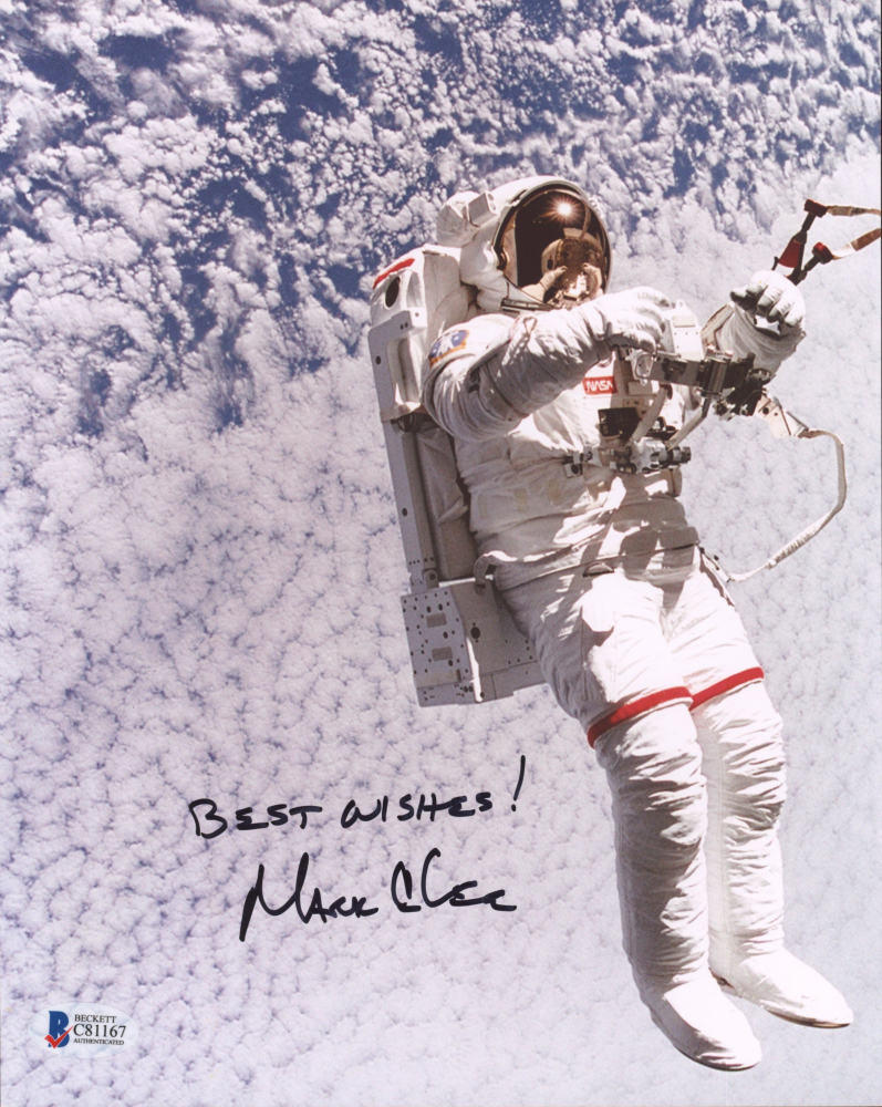 Mark C. Lee Signed NASA 8x10 Photo Inscribed "Best Wishes!" (Beckett ...