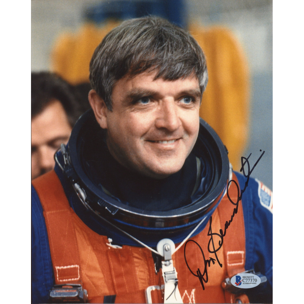 Daniel Brandenstein Signed NASA 8x10 Photo (Beckett COA) | Pristine Auction