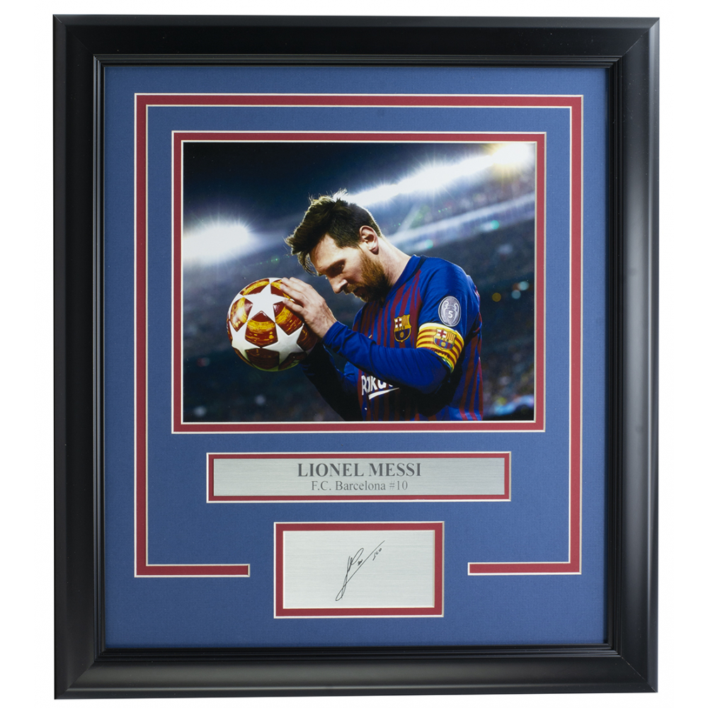 Lionel Messi Barcelona 14x18 Custom Framed Photo Display | Pristine Auction