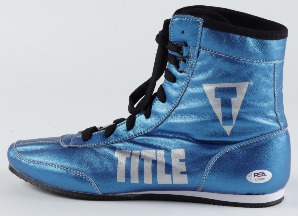 Mike Tyson Signed Title Boxing Shoe (PSA COA) | Pristine Auction