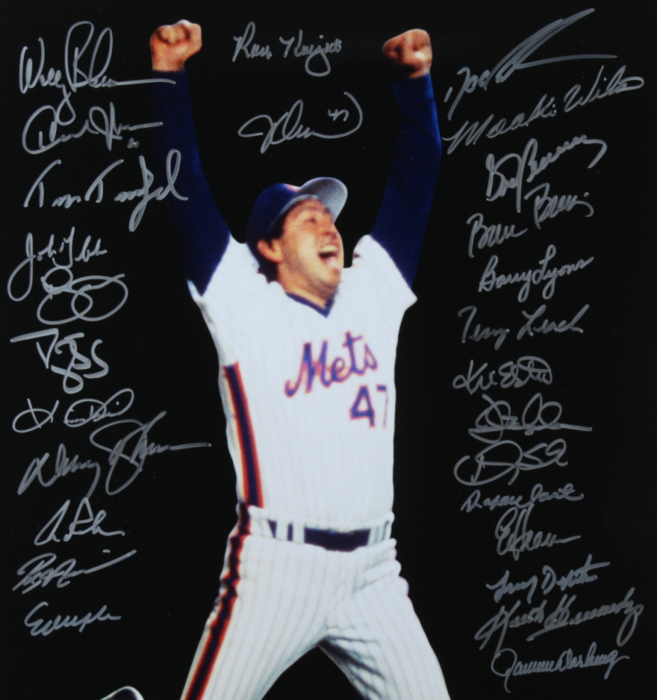 1986 Mets 16x20 Photo Team-Signed by (27) with Darryl Strawberry, Doc ...