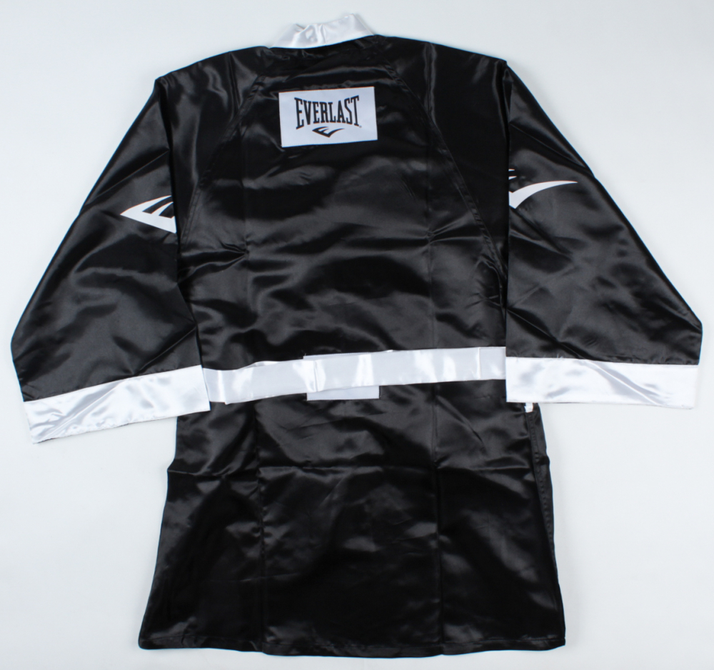 Mike Tyson Signed Everlast Boxing Robe (PSA COA) | Pristine Auction