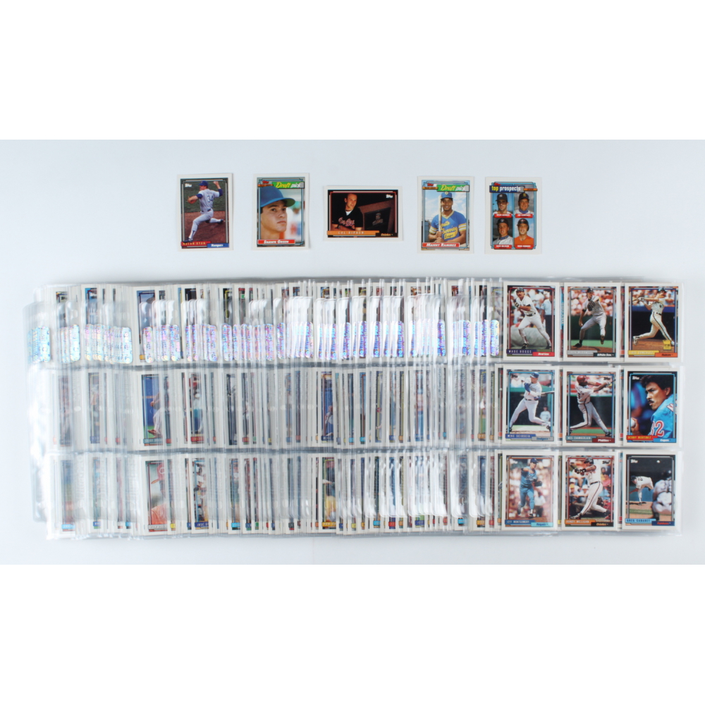 1992 Topps Complete Set Of (792) Cards In Binder Sleeve Pages With Cal