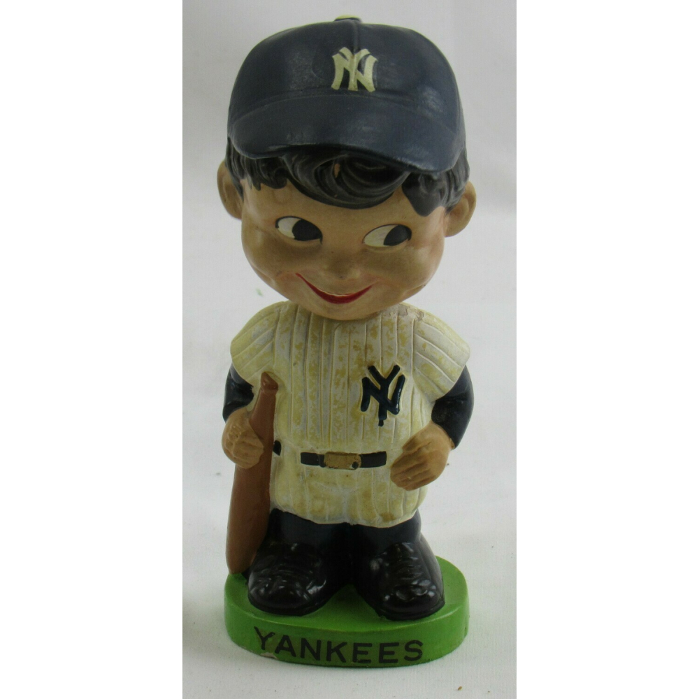 Vintage 1962 Yankees Bobblehead | Pristine Auction