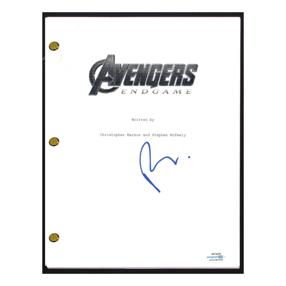 Robert Downey Jr. Signed "Avengers: Endgame" Movie Script (AutographCOA ...