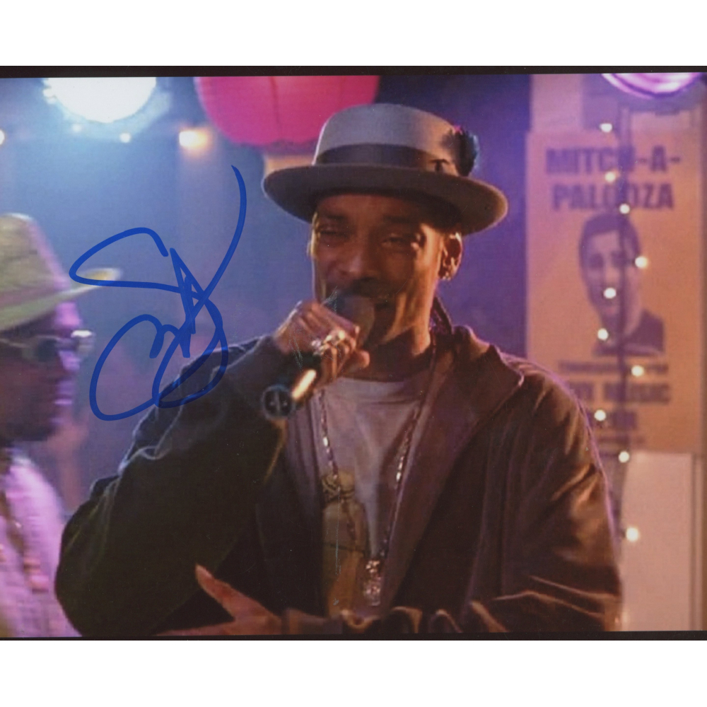 Snoop Dogg Signed 8x10 Photo (AutographCOA COA) (See Description ...