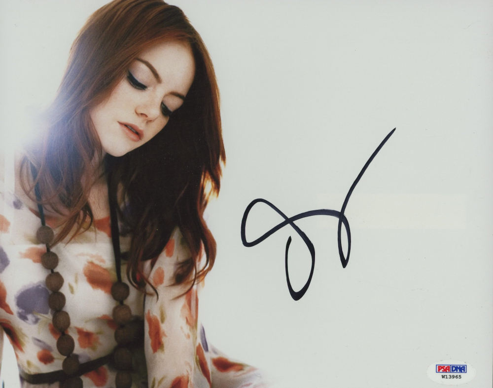 Emma Stone Signed 8x10 Photo (PSA COA) | Pristine Auction