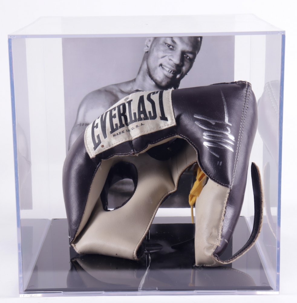 Mike Tyson Signed Vintage Everlast Boxing Sparring Helmet With Display ...