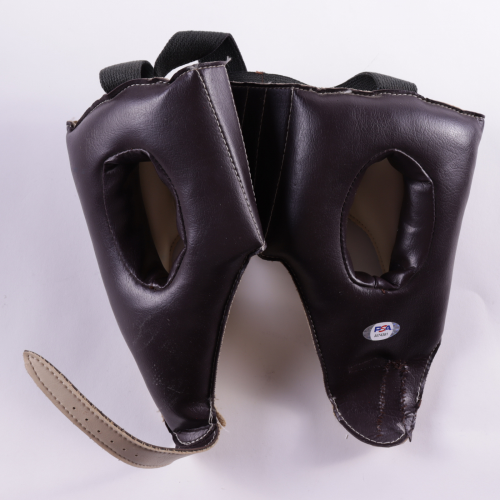 Mike Tyson Signed Vintage Everlast Boxing Sparring Helmet With Display ...