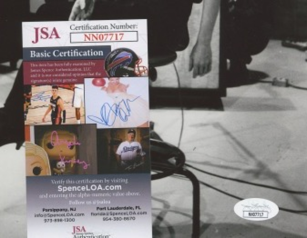 Grace Slick Signed 8x10 Photo (JSA COA) | Pristine Auction