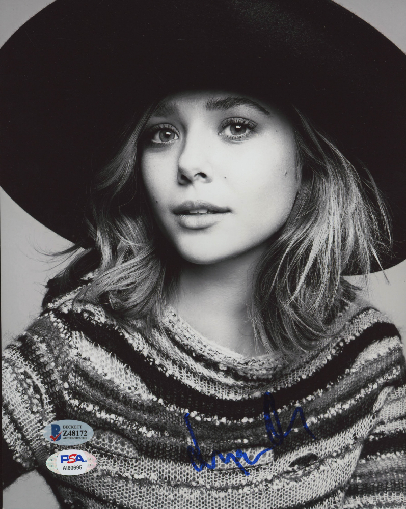 Elizabeth Olsen Signed 8x10 Photo (Beckett COA) | Pristine Auction
