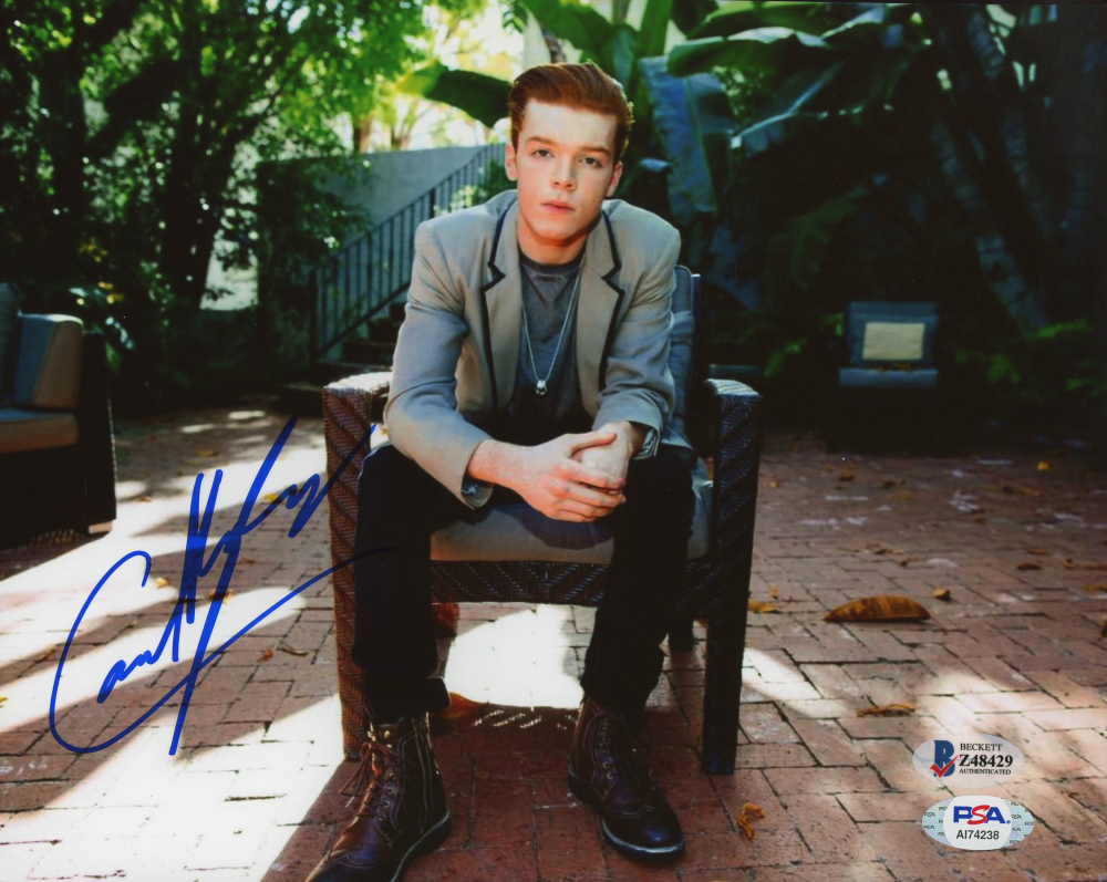 Cameron Monaghan Signed 8x10 Photo (Beckett Hologram) | Pristine Auction