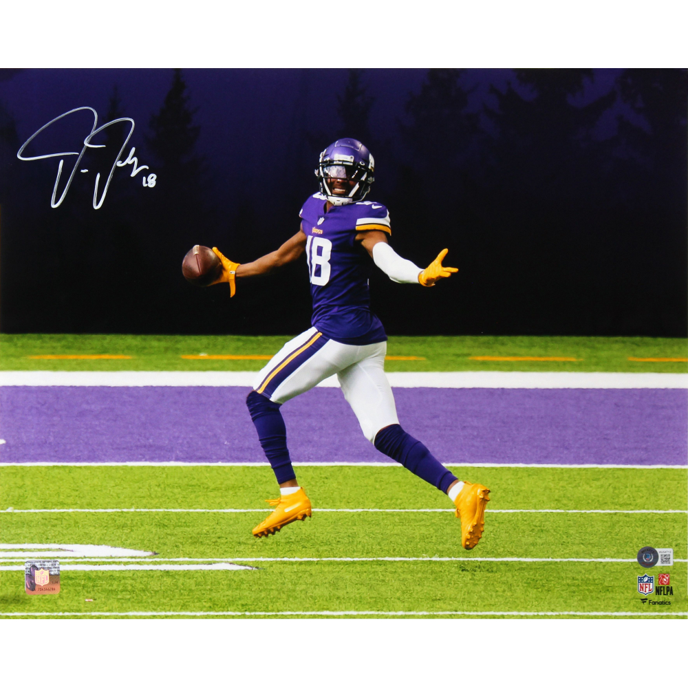 Justin Jefferson Signed Vikings 16x20 Photo (Beckett Hologram ...