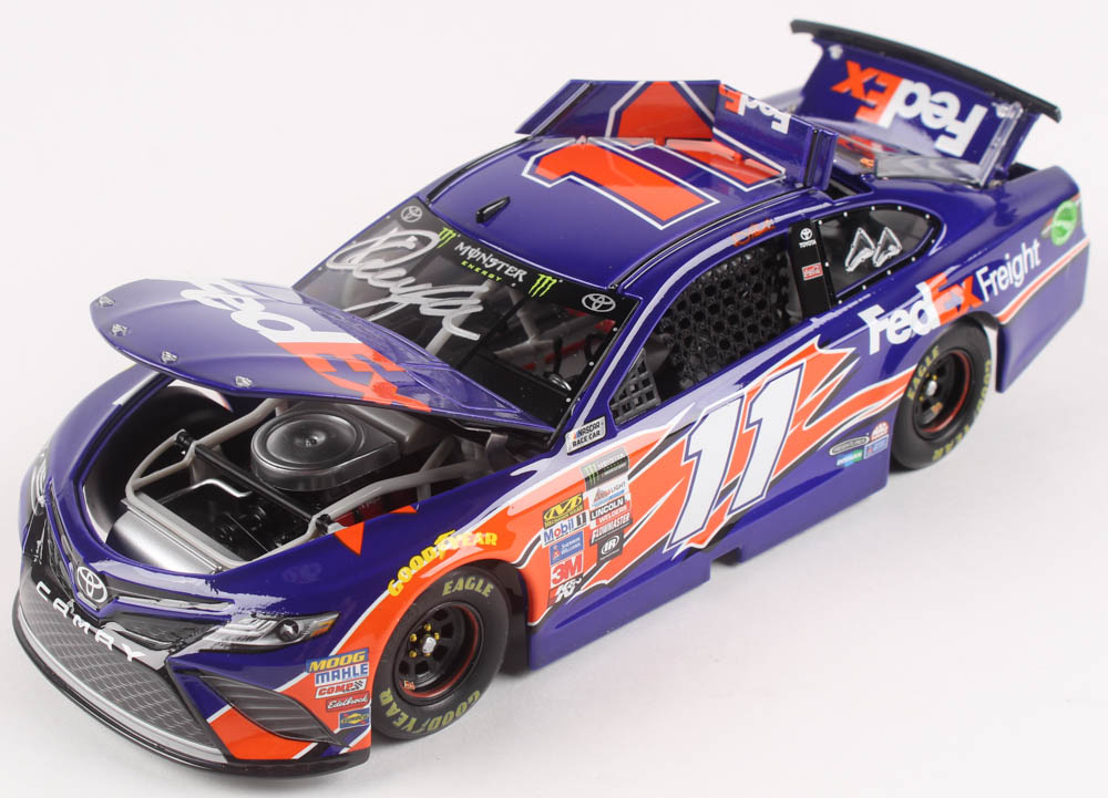 Denny Hamlin Signed 2017 NASCAR #11 FedEx Freight - 1:24 Premium Action ...