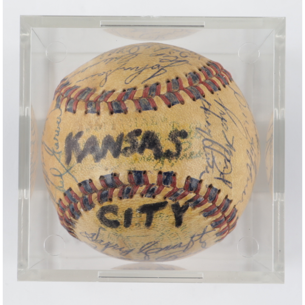 1959 Athletics Baseball Team-Signed by (30) with Roger Maris, Dick ...