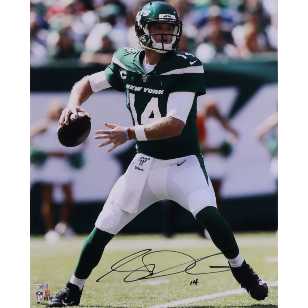 Sam Darnold Signed Jets 16x20 Photo (Fanatics Hologram) | Pristine Auction