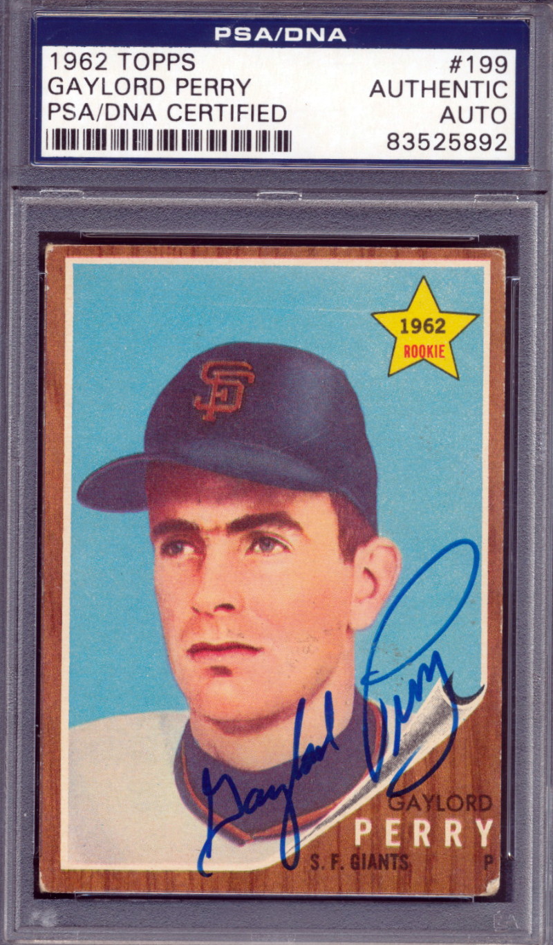 Gaylord Perry Signed 1962 Topps #199 RC (PSA Encapsulated) | Pristine ...
