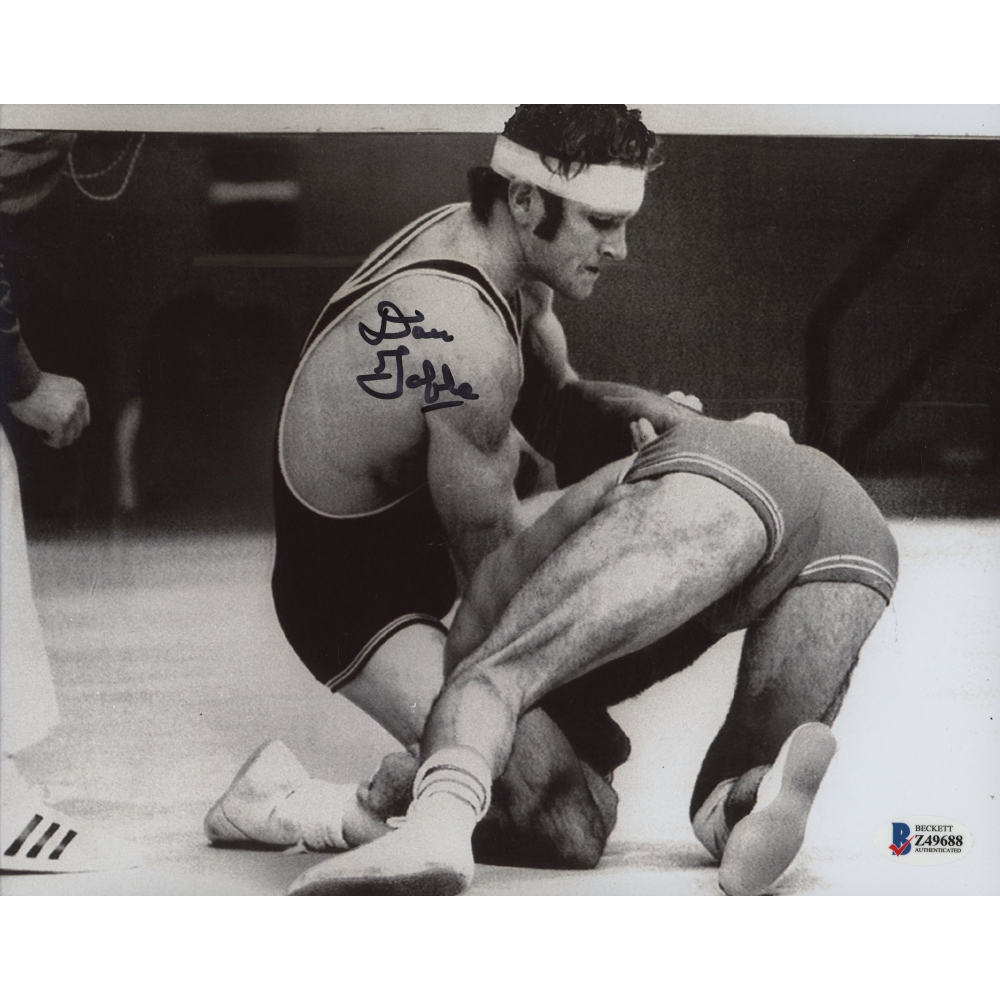 Dan Gable Signed 8x10 Photo (Beckett COA) | Pristine Auction