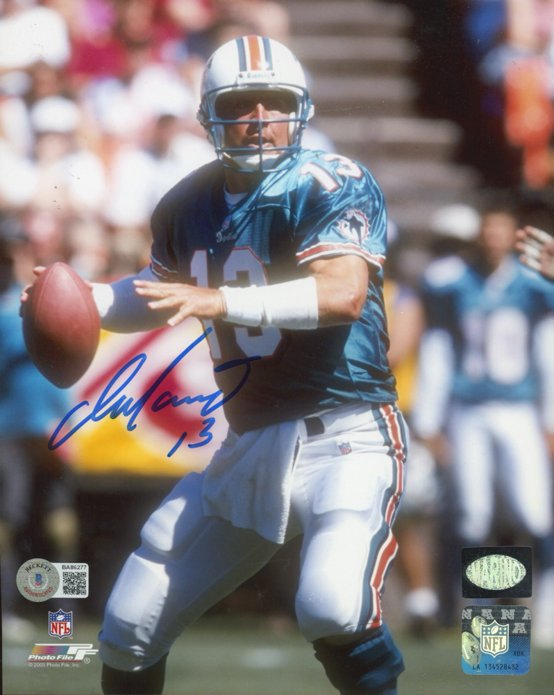 Dan Marino Signed Dolphins 8x10 Photo (Beckett COA & Marino Hologram ...