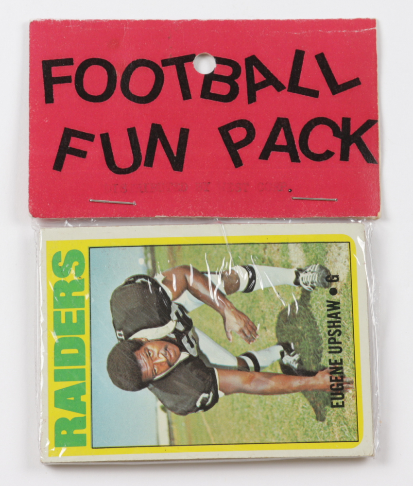 1972 Topps Football Card Fun Pack with (10) Cards | Pristine Auction